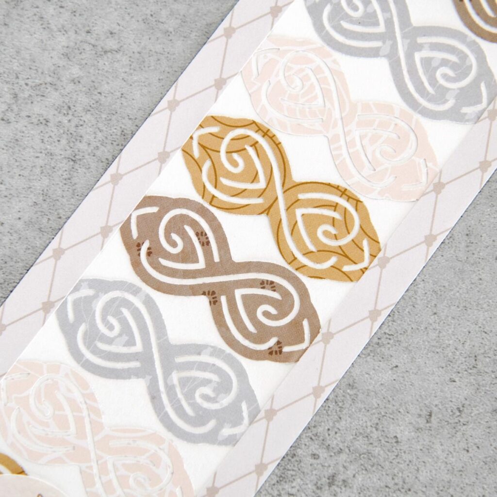 Creative Memories Infinity Heart Border Punch